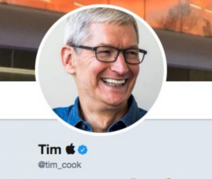 Američki predsjednik šefa kompanije Apple oslovio sa Tim Apple | Balkan ...